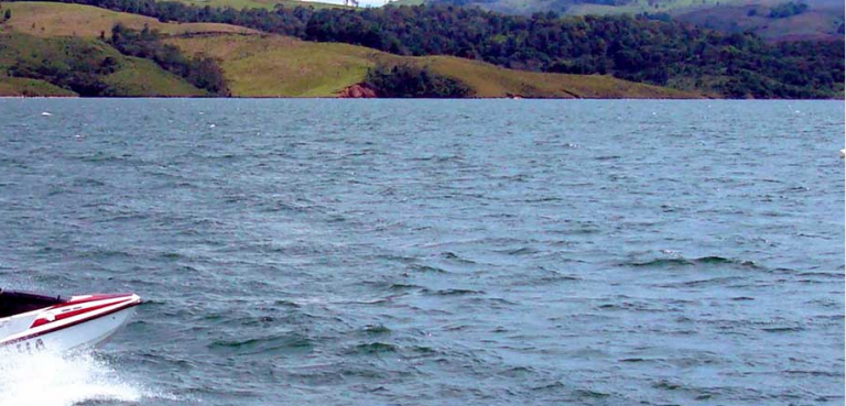 Lago Calima, un lugar mágico para escapada romántica - DestinColombia.com